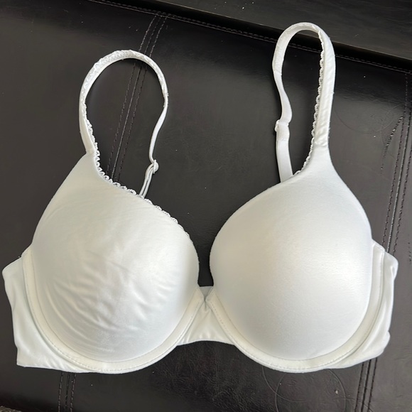 Victoria's Secret | Intimates & Sleepwear | Victorias Secret Bra | Poshmark